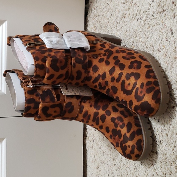 Mudd | Shoes | New Mudd Ryder Buckle Ankle Leopard Print Combat Heeled ...